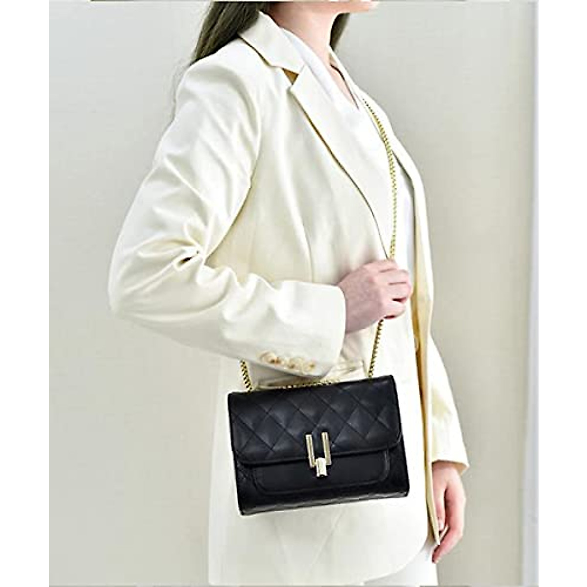 YXBQueen Womens Black Purse Quilted Crossbody Bags for Women Over the Shoulder Purses with Chain