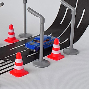50Pcs Mini Traffic Cones Road Construction Cones Kids Plastic Traffic Signs Toy Sand Table Ornaments Children Educational Learning Toy