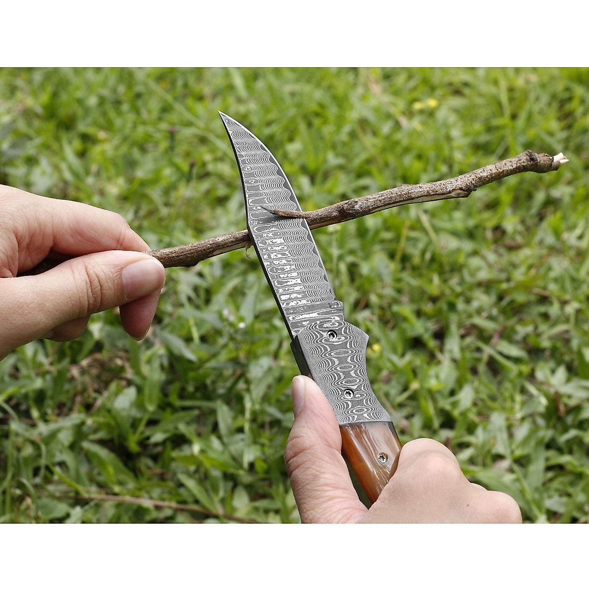 YOUSUNLONG Folding Knife - Overall 176mm - Japanese Damascus Steel Blade - Natural Bull Horn Handle with Leather sheath and natural walnut wooden knife box for camping hiking fishing