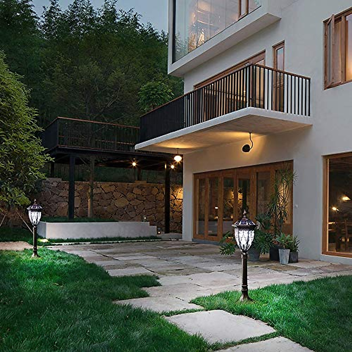 Outdoor Aluminum Cast Glass Lantern Solar LED Column Light Post Lamp American Home Villa Courtyard Lawn Pillar Light Outside Park Street Light IP65 Rainproof Decoration