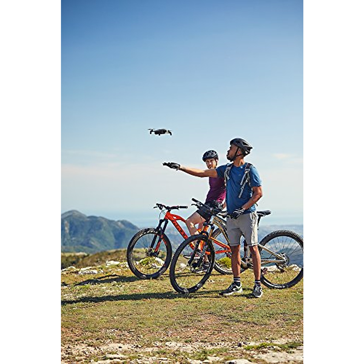 Parrot PF728000 ANAFI Drone, Foldable Quadcopter Drone with 4K HDR Camera, Compact, Silent & Autonomous, Realize your shots with a 180° vertical swivel camera, Dark Grey