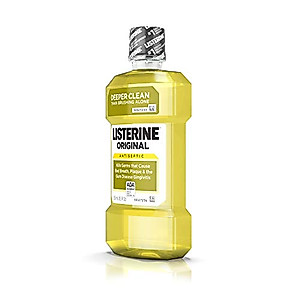 Listerine Original Oral Care Antiseptic Mouthwash with Germ-Killing Formula to Fight Bad Breath, Plaque and Gingivitis, 250 mL