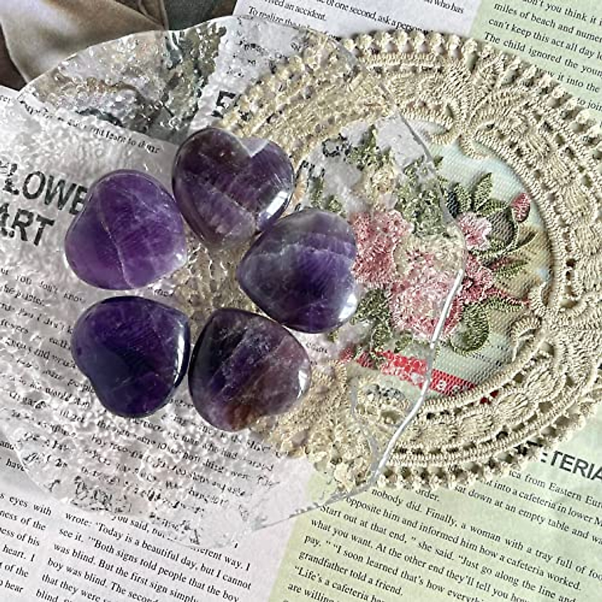 Goplemo Amethyst Heart Crystals Natural Healing Crystals Heart Love Stones 1.2 Inches Polished Carved Pocket Palm Rocks Reiki Balancing Meditation with Gift Bag 5pcs