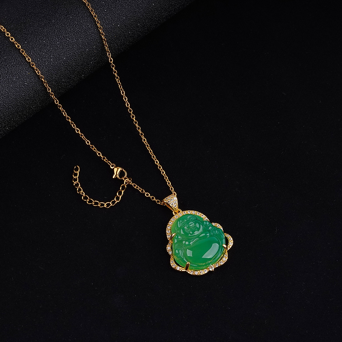 TIKCAUZ Buddha Necklace for Women Men Green Jade Laughing Buddha Pendant with18K Gold Plated Chain Lucky Buddah Necklace Jewelry Gifts for Her Him