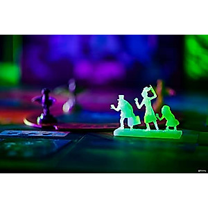 Funko Disney The Haunted Mansion - Call of The Spirits: Magic Kingdom Park Edition Game