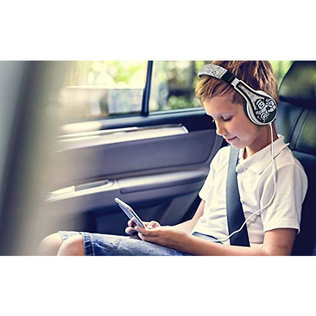 eKids Ghostbusters Kids Headphones, Adjustable Headband, Stereo Sound, 3.5Mm Jack, Wired Headphones for Kids, Tangle-Free, Volume Control, for Fans of Ghostbusters Merchandise