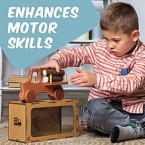 CG Games Wooden Toy Big Truck with Beech Logs and Garage Natural Wood Eco-Friendly Toys for Children Woody Truck Toy Unpainted Durable Wood Car