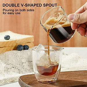 PARACITY Espresso Cup with Handle, Double Spout Glass Measuring Cup with Dual Scale, Espresso Shot Glass with V-Shaped Mouth, Clear Glass Milk Frothing Pitcher, Espresso Accessories, Milk Cup 2.5 OZ