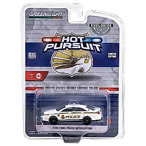 2015 Police Interceptor White United States Secret Service Police Washington DC Hot Pursuit Special Edition 1/64 Diecast Model Car by Greenlight 43015D