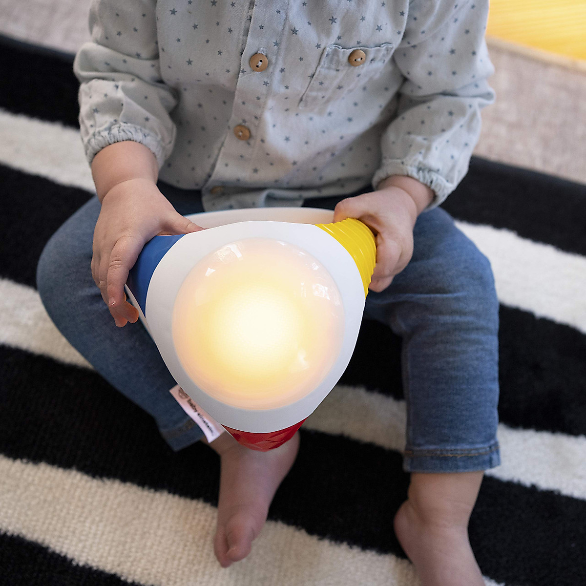 Baby Einstein Curiosity Kaleidoscope Cause & Effect Electronic Toy, Ages 6 Months +, Multi