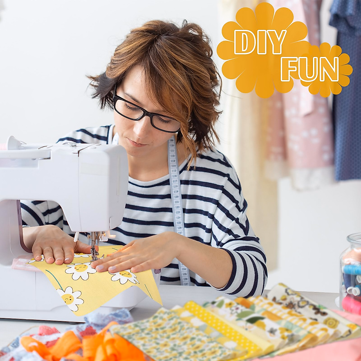 Ganeen 500 Pcs Cotton Fabric Squares 5 "x 5" Quilt Precut Fabric Printed Fabric Bundles Sheets Charm Packs for Quilting for DIY Sewing Scrapbooking Patchworks Crafts (Yellow Floral)