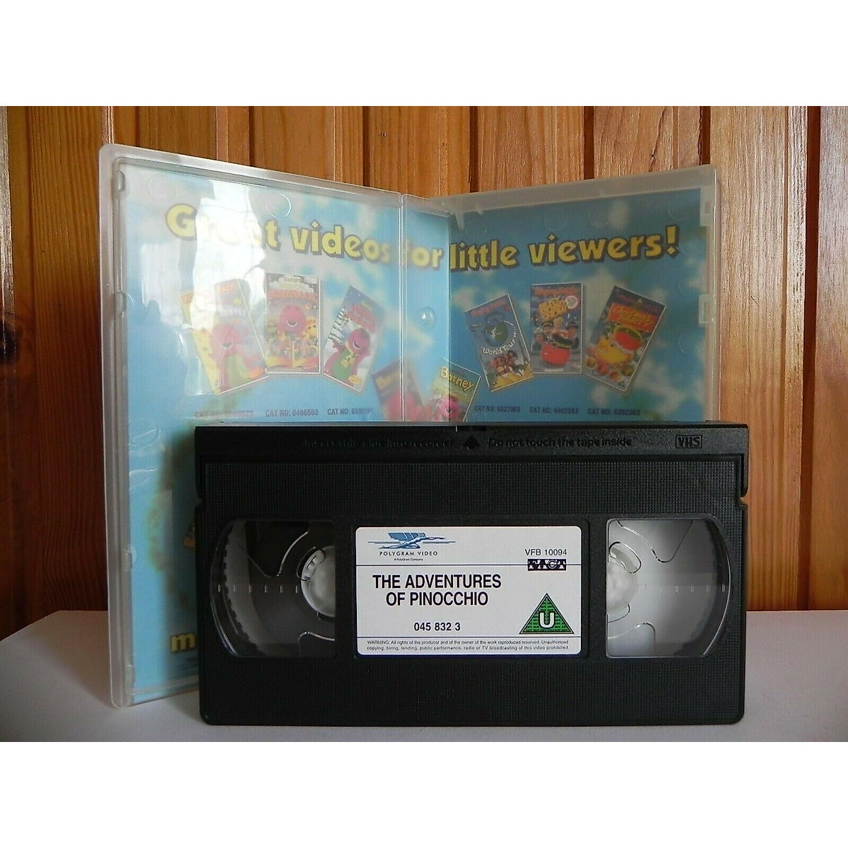 Adventures of Pinocchio [VHS]