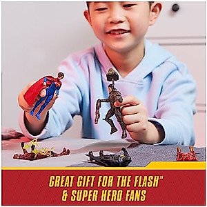 DC Comics, The Flash Ultimate Figure Set (Amazon Exclusive), 5 Action Figures with Accessories, 4-inch Collectible Kids Toys for Boys and Girls 3+