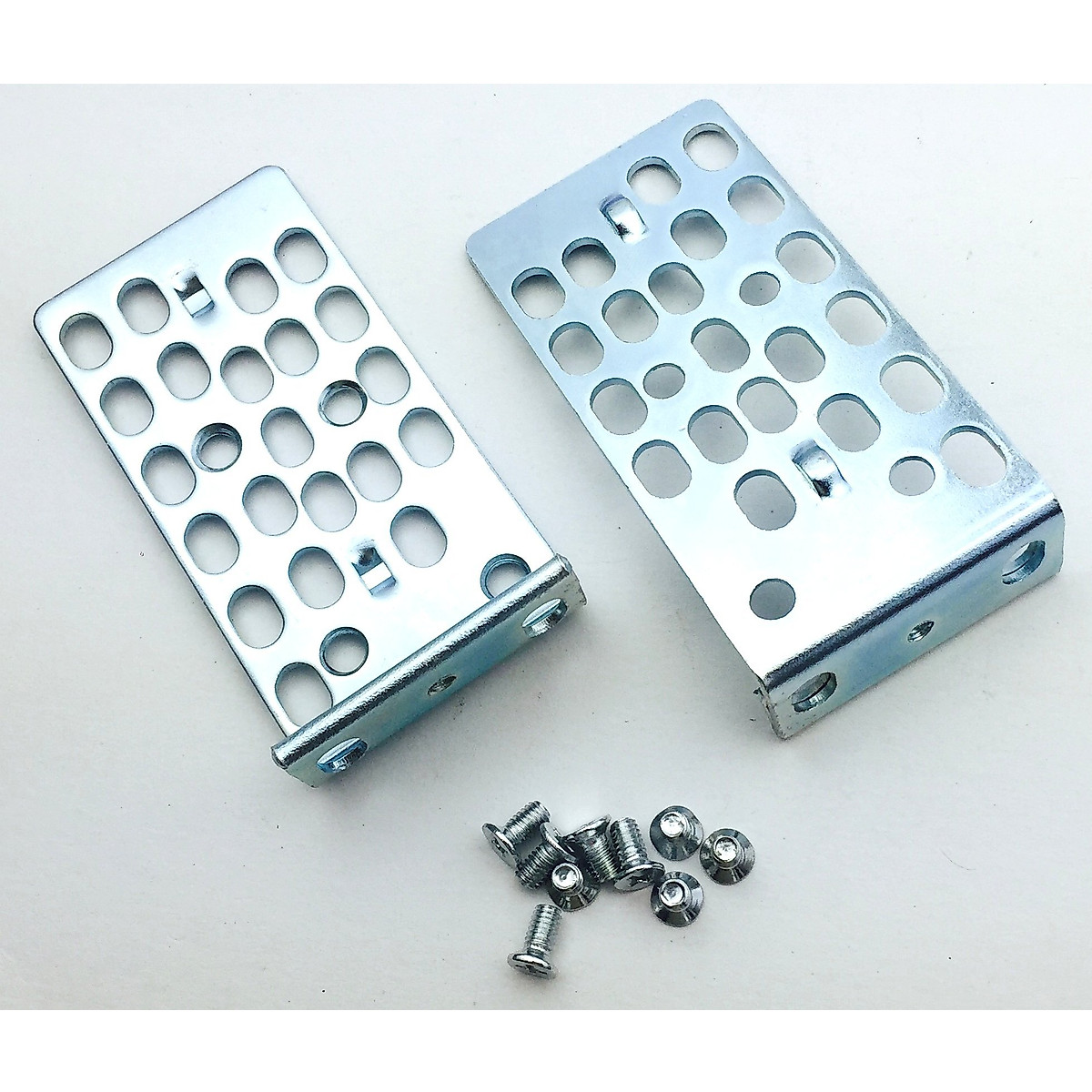 RW RoutersWholesale 19" (1RU) Rack Mount Kit Compatible with Cisco 3560-X/3750-X Series, C3KX-RACK-KIT-19