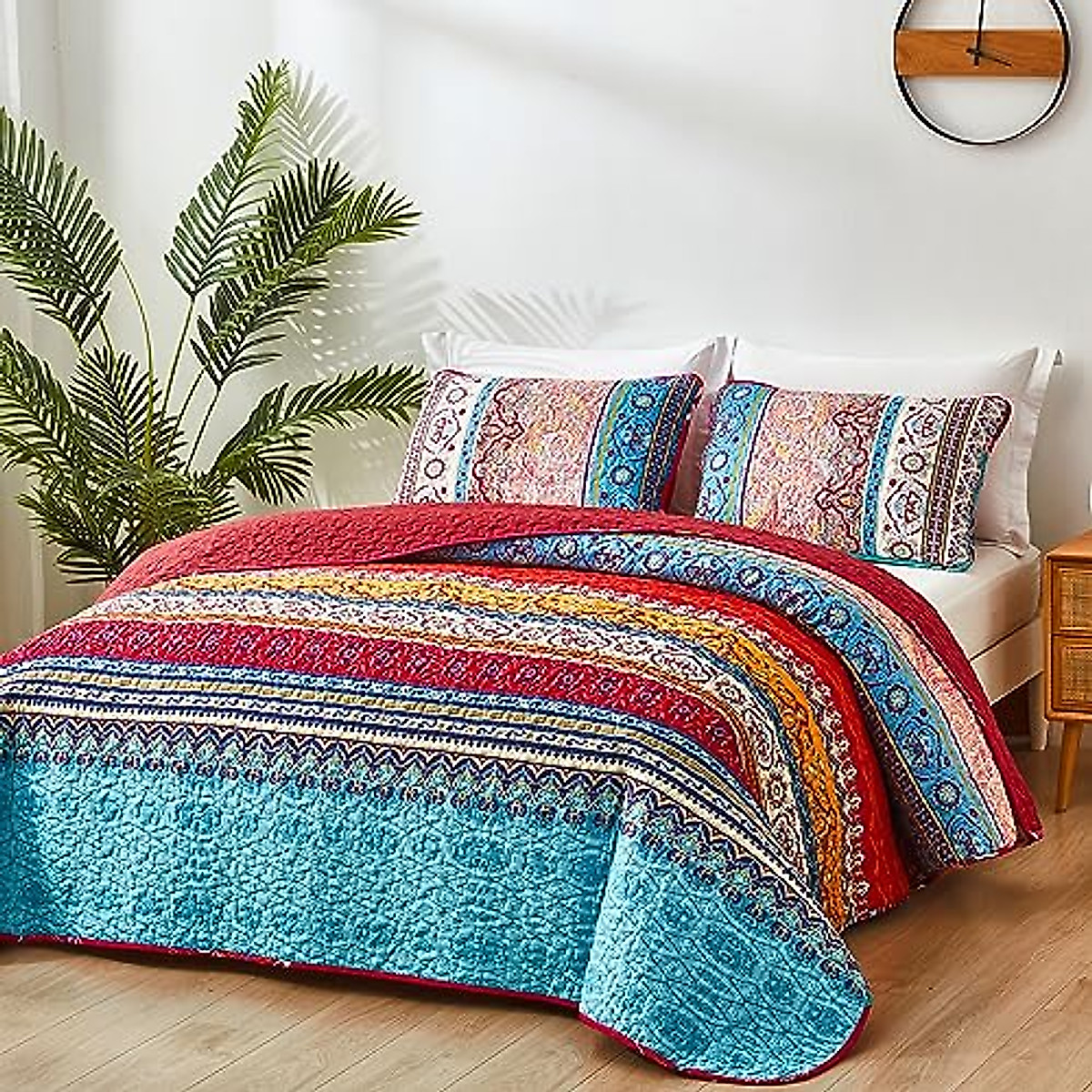 Boho Quilt Set Queen Size, Bohemian Red Strip 3 Pieces Bedspread Set Lightweight Microfiber All Season Christmas Bedding Coverlet Set for Queen Bed (96"x90")