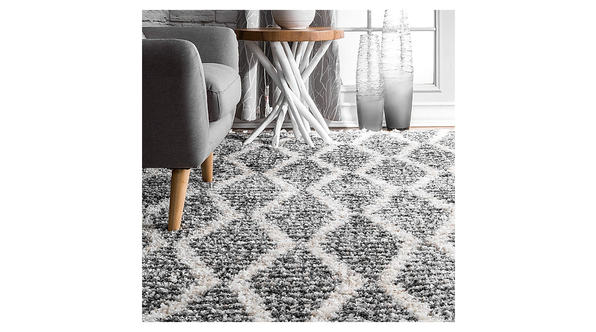 nuLOOM Grey Sheree Transitional Shag Rug | Modern Geometric Design