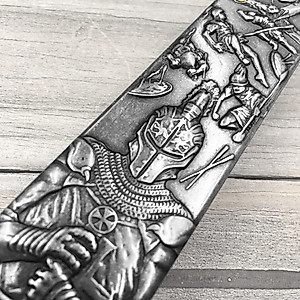 AULAKNIV Collection 3D Knight Engraved Folding Knife Pocket Survival EDC Tools Outdoor Tactical Hunting Knives