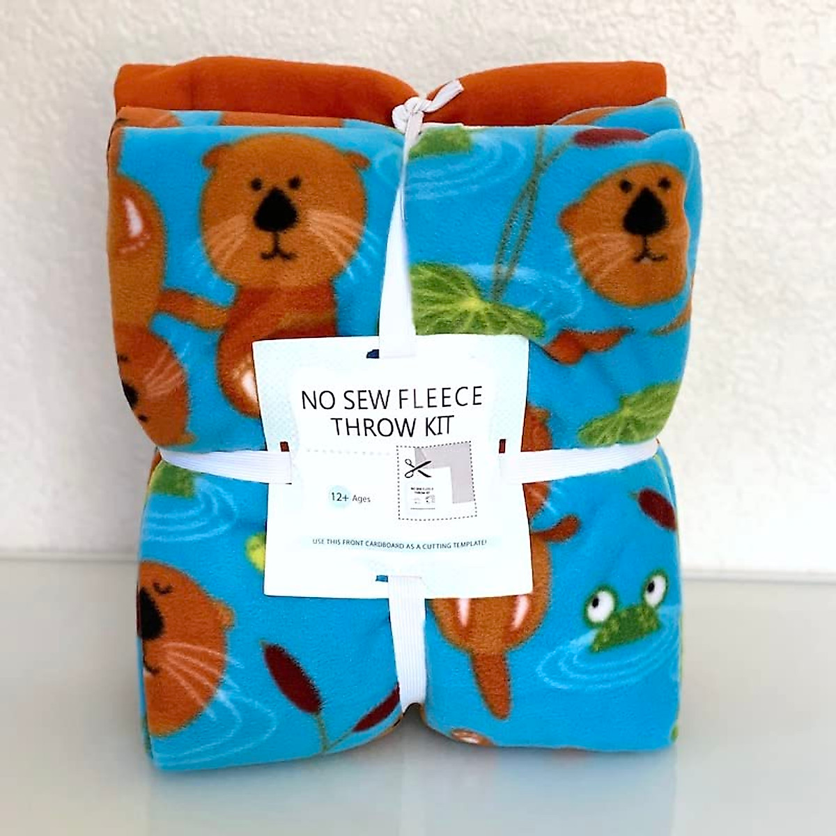 Otters Anti-Pill No-Sew Throw Fleece Fabric Kit (72x60)