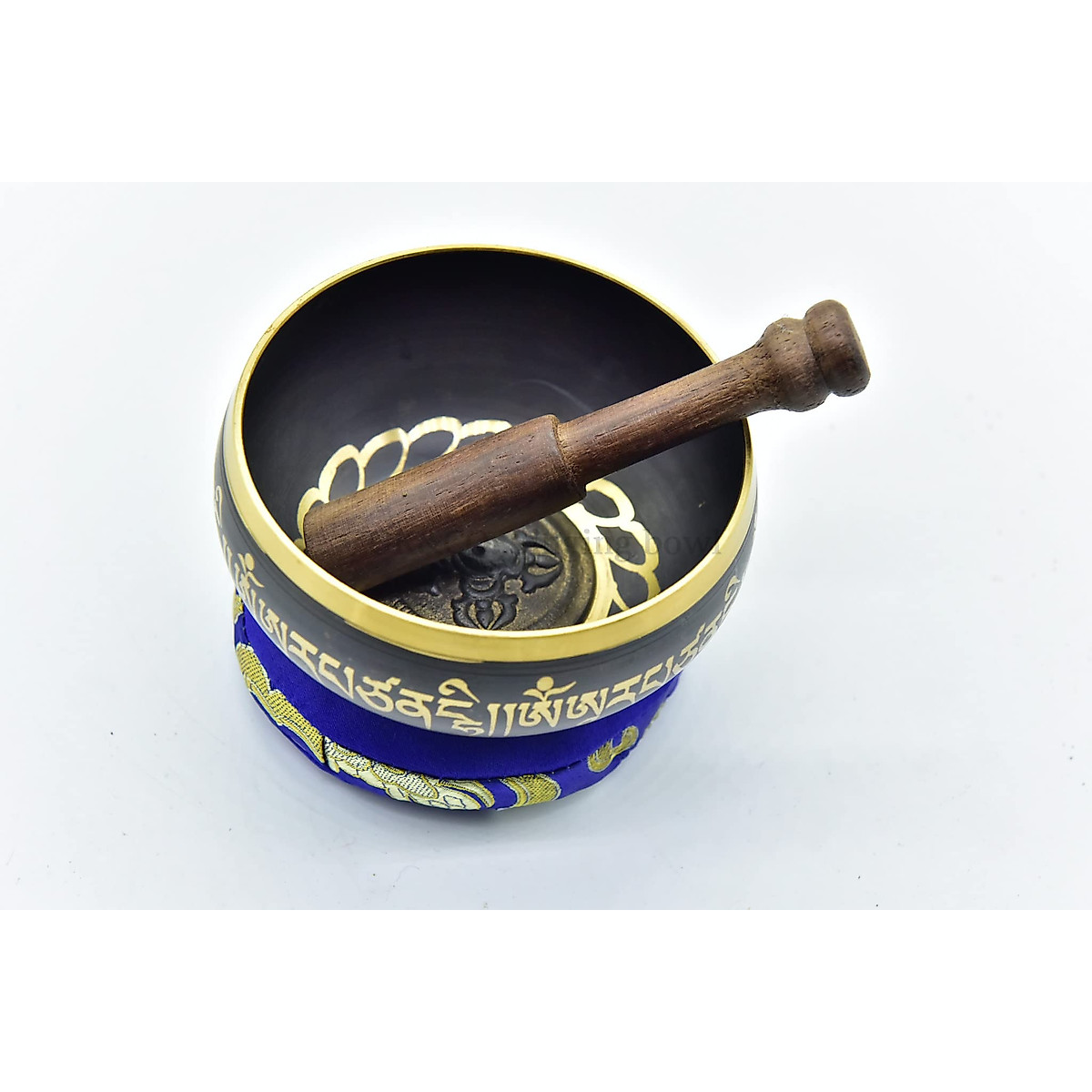 3.75" Tibetan Meditation Yoga Singing Bowl Black Set with free Wooden Mallet and Silk Cushion from Nepal, Singing bowls.