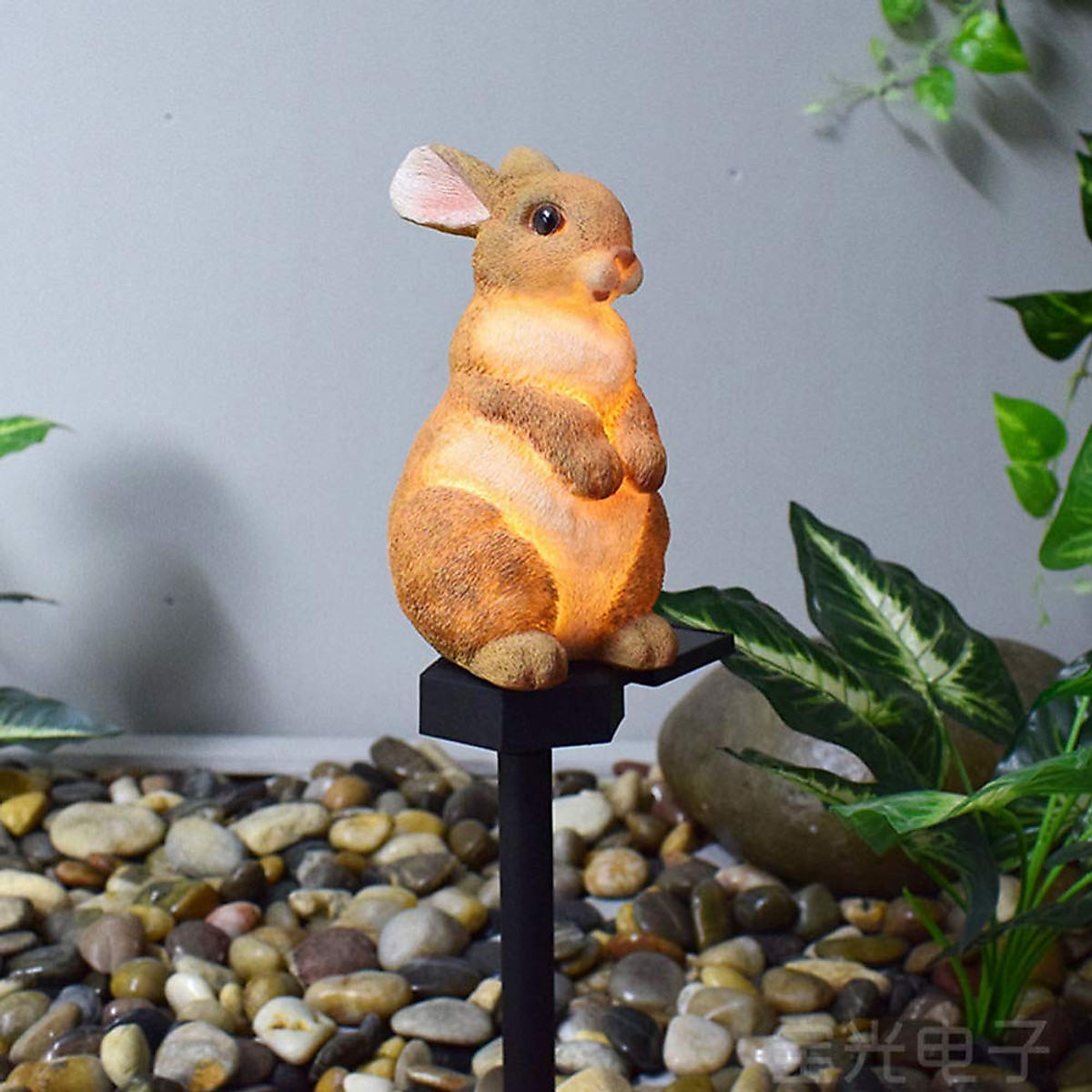 Mobestech Garden Solar Lights Outdoor Bunny Rabbit Garden Stake Yard Art Lawn Sign Outdoor Patio Home Decor for Thanksgiving Xmas Holiday Party