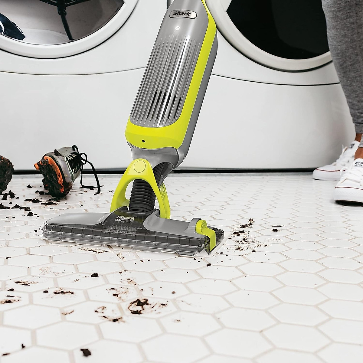 Shark VM200P10 VACMOP Cordless Hard Floor Vacuum Mop with 10 Disposable Pads and 12 oz solution Charcoal Gray -(Renewed)…