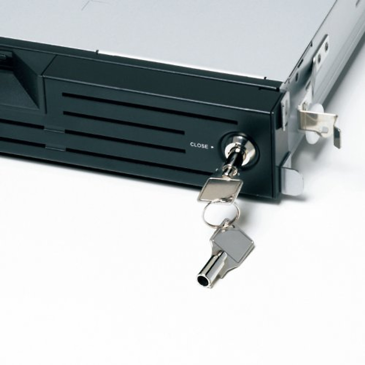 Buffalo TeraStation III 4-Bay 12 TB (4 X 3 TB) RAID 1U Rack Mountable Network Attached Storage (NAS) - TS-RX12TL/R5