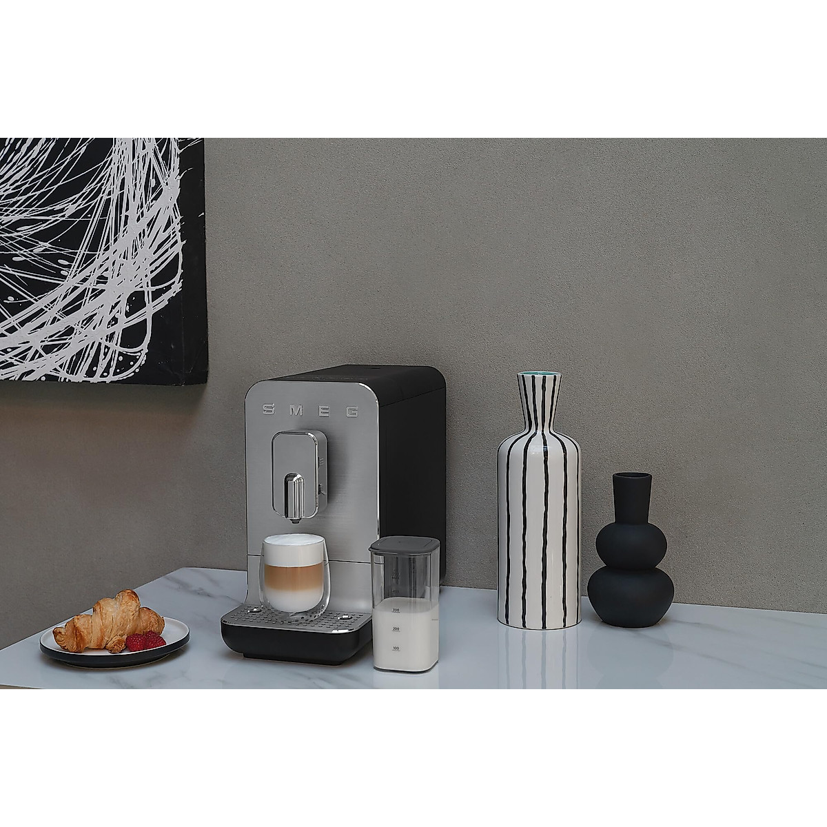 SMEG NEW Fully Automatic Espresso Machine w/Integrated Milk Frothing and Coffee Grinder 10 Preset Beverages 19 Bars of Pressure Space Saving Energy Efficient Thermoblock Heating BCC13BLMUS Matte Black