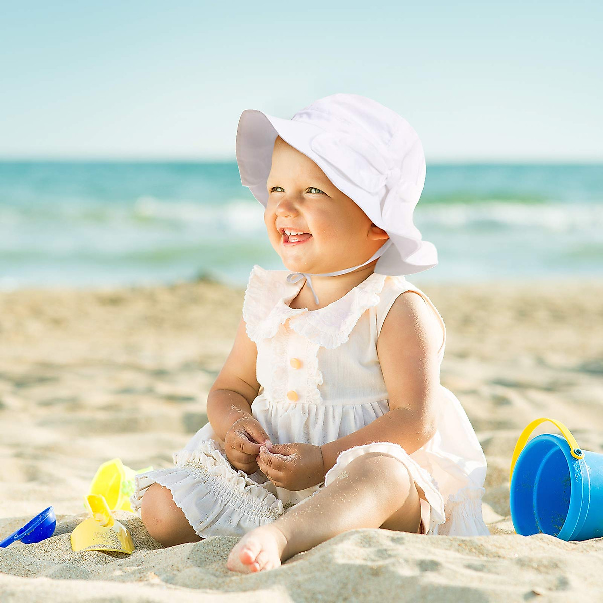 2 Pieces Baby Girl Sun Hat Infant UV Protection Summer Hats with Bows Wide Brim Bucket Hats Adjustable Sunscreen Beach Caps Bowknot Fisherman Caps (Baby of 6-12 Months, White and Pink)