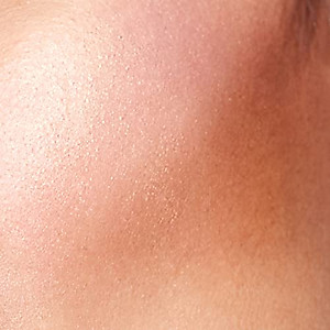 Makeup Revolution Highlight Reloaded, Pigment Rich & Silky Formula, Cruelty-Free & Vegan, Just My Type, 0.35 Oz