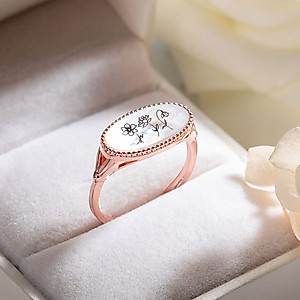 Dearlovey Personalized Birth Flower Ring for Mom/Wife