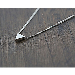 Amkaka Minimalist 925 Sterling Silver Tiny Geometric Triangle Necklace for Women