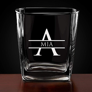 Maverton Whiskey Set with 6 Glasses for man - Personalized Tumblers - 23 fl oz. Universal Carafe - For Birthday - For him - Stylish Barware for gentleman - Initials