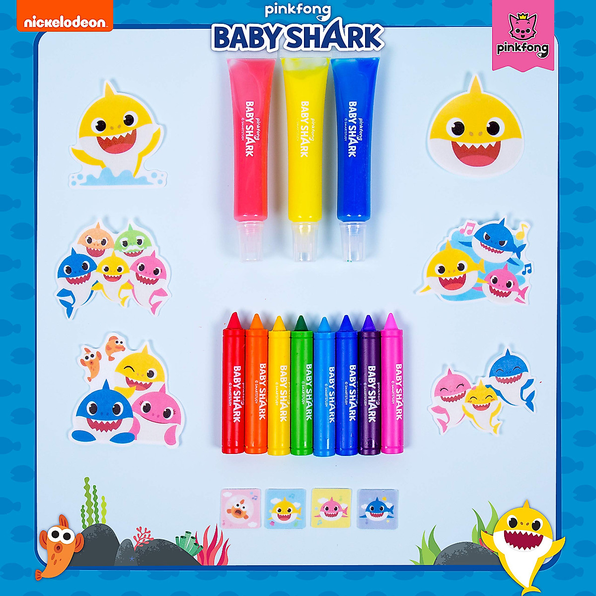 Baby Shark Bath Art Creations Play Set for Kids & Toddlers - Draw Washable Artwork During Bathtime or Shower Time - Dissolvable & Washable Paints, Crayons & Stickers for Kids Ages 3, 4, 5, 6