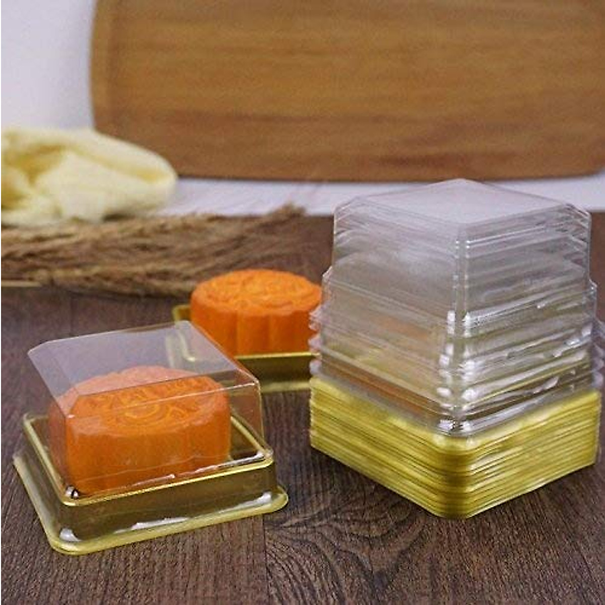 50 Pack Gold bottom Clear cover plastic mini cake box - muffin box - moon cake box - mung bean cake snow Mei Niang box（bottom 2 1/4 Inch X high 1-1/2 Inch）