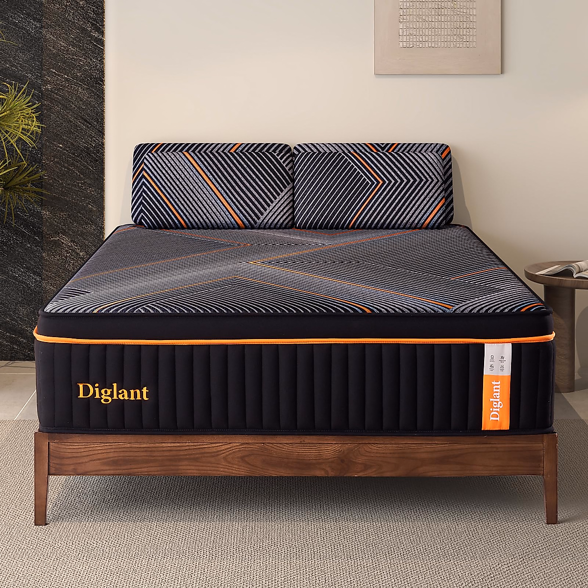 DIGLANT King Mattress, 14 Inch Plush Hybrid Mattress, Black Memory Foam with Individually Pocket Coils Mattress King Size in Box, Euro Top Mattress for Pressure Relief,Balanced Support, 76"*80"