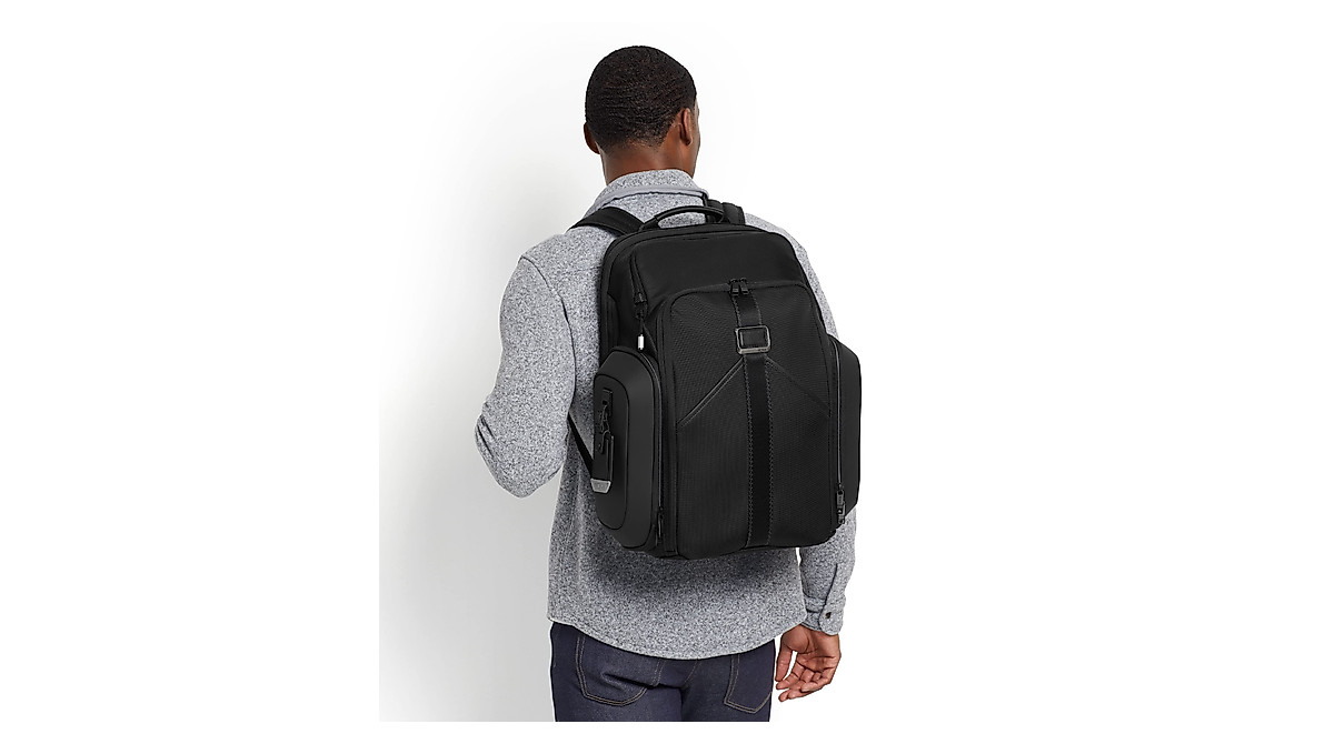 TUMI Men's EsportsPro Large Backpack - Durable, Organized & Stylish