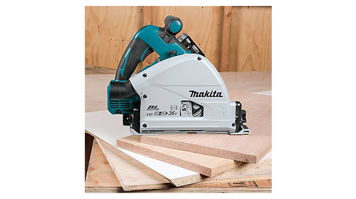 Makita XPS01PTJ 36V Cordless Plunge Saw Kit - Precise Cuts