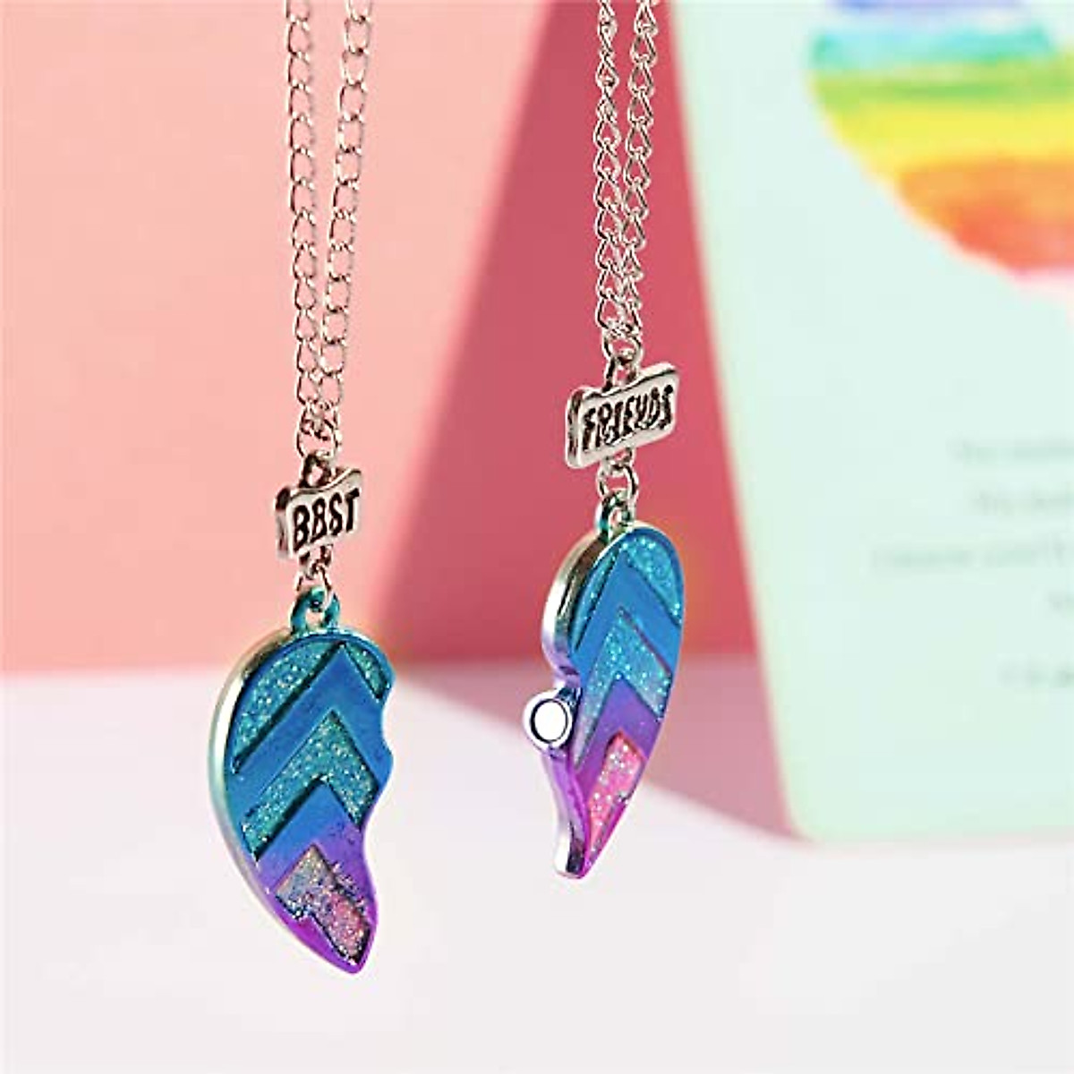 BGSHEMNI Best Friends Necklace, Half Heart Pendant Jewelry for Children, Relationship Love Necklaces, Girls's Best Friend Jewelry,Friendship Gift Friends Birthday Party Favor