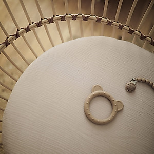 mushie Extra Soft Bassinet Muslin Crib Sheet | 30" x 16" (Fog)