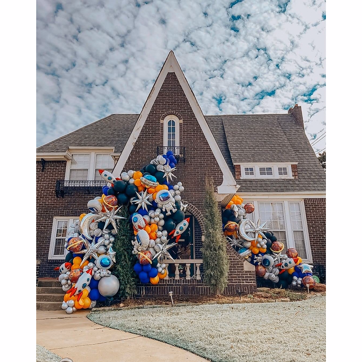 CYMYLAR 3pcs 26inch 3D Explosion Star foil balloon, Silver Foil Cone Starburst Balloons for Birthday Wedding New Year Party Event