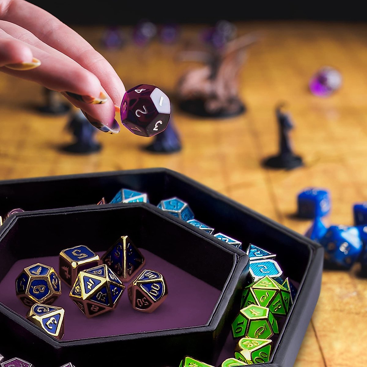 SIQUK Dice Tray with Lid Hexagon Dice Rolling Tray Dice Holder for Dice Games Like RPG, DND and Other Table Games, Purple