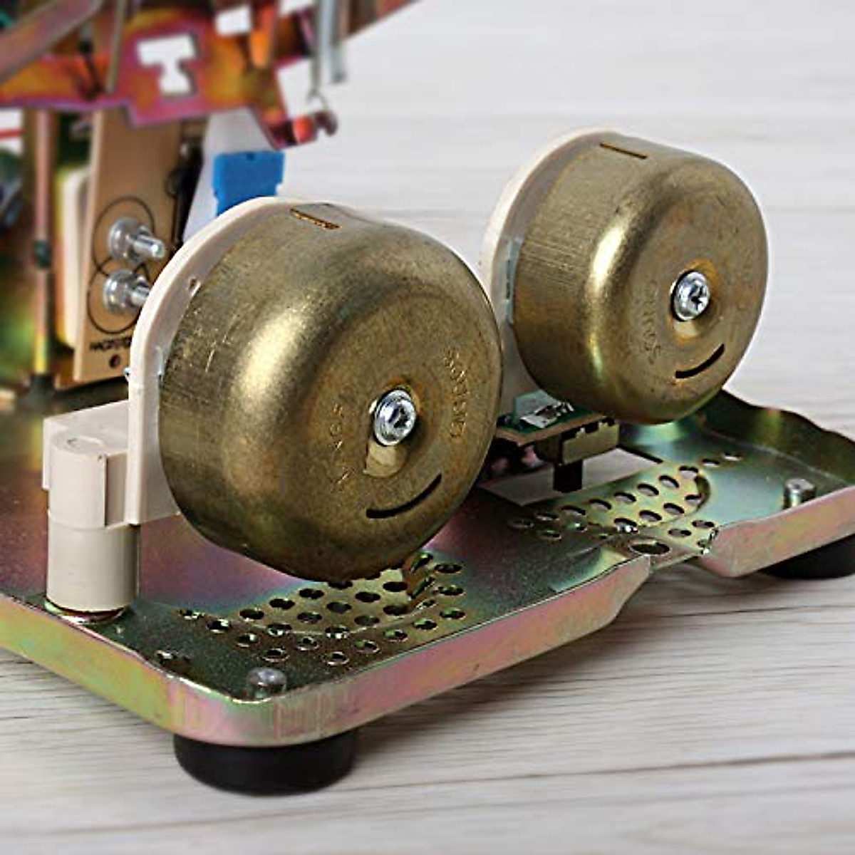 YOPAY Single Line Corded Desk Telephone, Home Emergency Intuition Amplified Retro Phone, Classic Dial Button Phone, Red