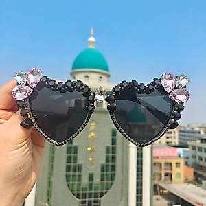 willochra Heart shaped Rhinestone Sunglasses Women Fashion Diamond bling party Sun Glasses Crystal Shades (black)