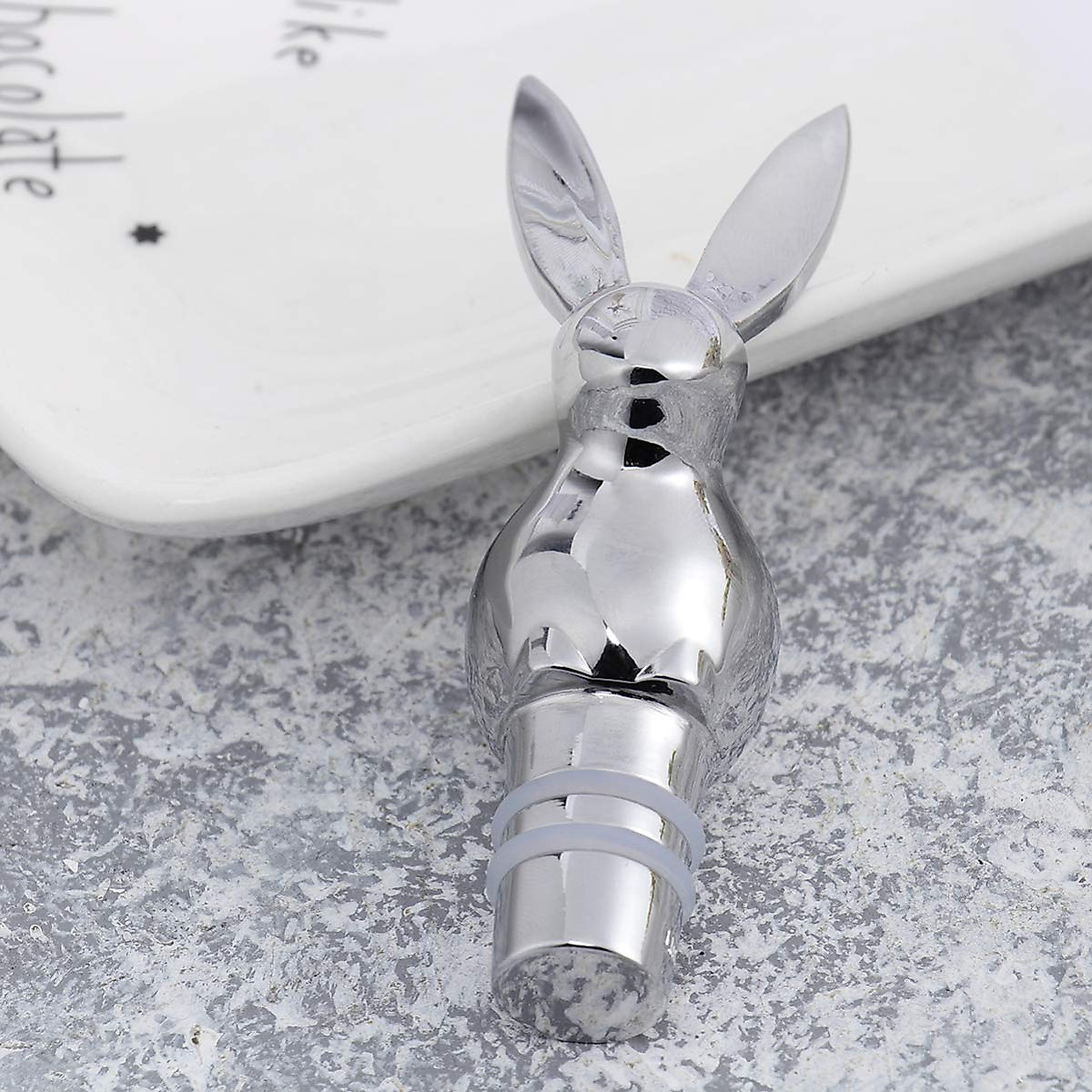 Cabilock Bunny Wine Stopper Zinc Alloy Beverage Wine Bottle Stoppers Bunny Rabbit Heads Airtight Seal Bottle Plug for Wedding Easter Party Rabbit Head Bottle Stopper