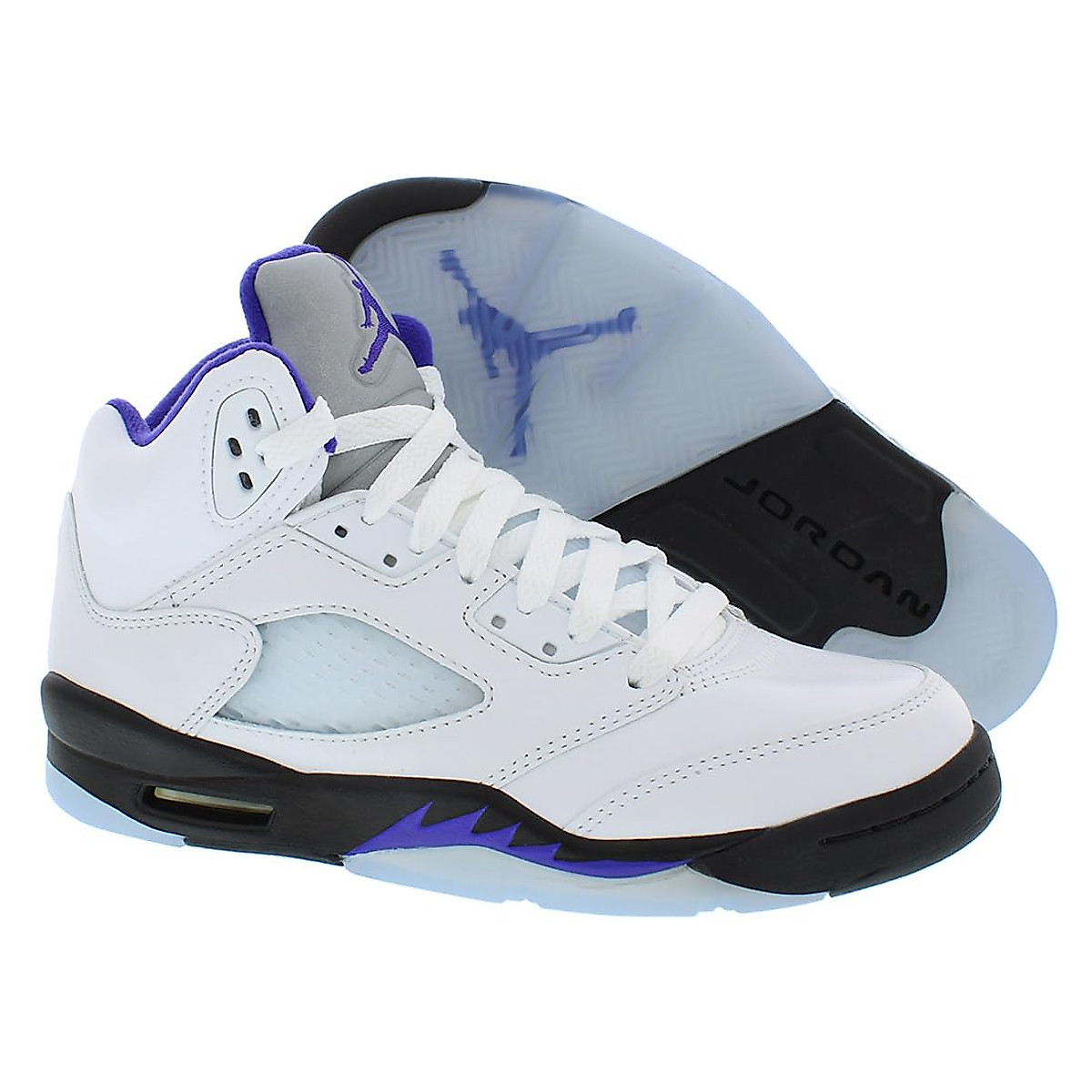 Jordan Boy's Air 5 Retro (Big Kid) White/Dark Concord/Black 4.5 Big Kid M