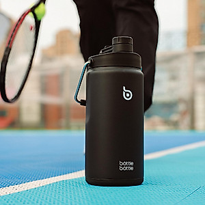 BOTTLE BOTTLE Insulated Water Bottle 64oz with Straw and Dual-use Lid Half Gallon Water Jug Vacuum Stainless Steel for Workout and Sports Insulated Beer Growler with Handle (dark black）