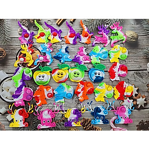 (Christmas Party Gift ）30 Packs Bulk Santa Deer Rudolph Mini Pop Fidget Key Chain， Christmas Party Favors Supplies and Student Prizes Gift