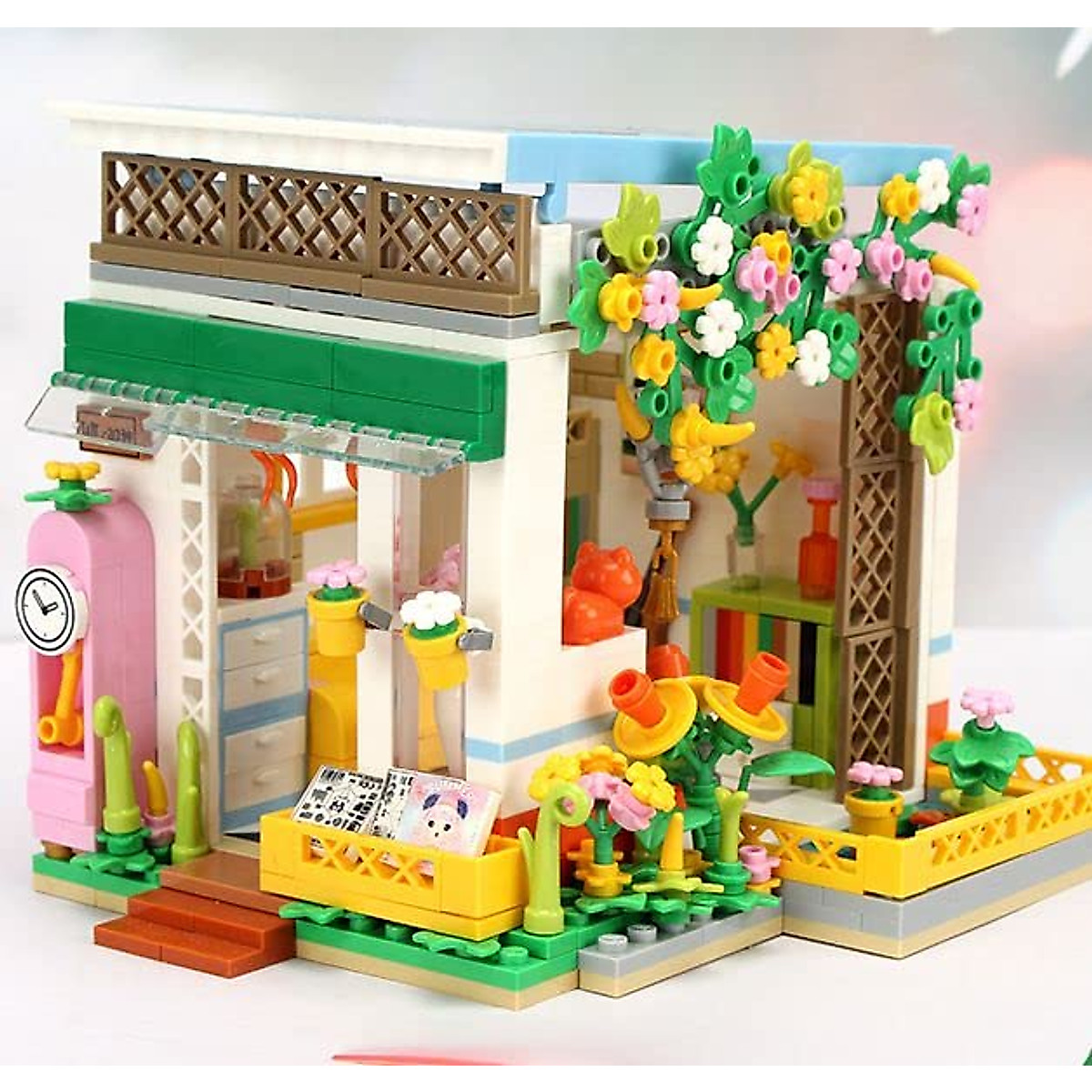 SUNHABI Girls House Building Toy Friends Sets for Girls 6-12 8-12 10-12 Size of Mini Bricks House Set for Girls 6-12 8-12 4-7 for Boys and Girls 6-12, 618pcs 4.72 * 4.64 * 4.25 inch………