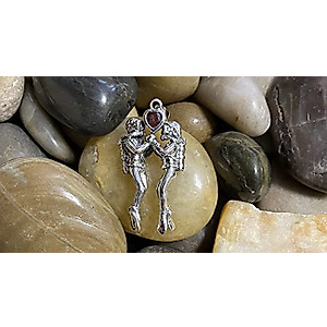 Jewelry Trends Sterling Silver Scuba Divers Garnet Heart Pendant