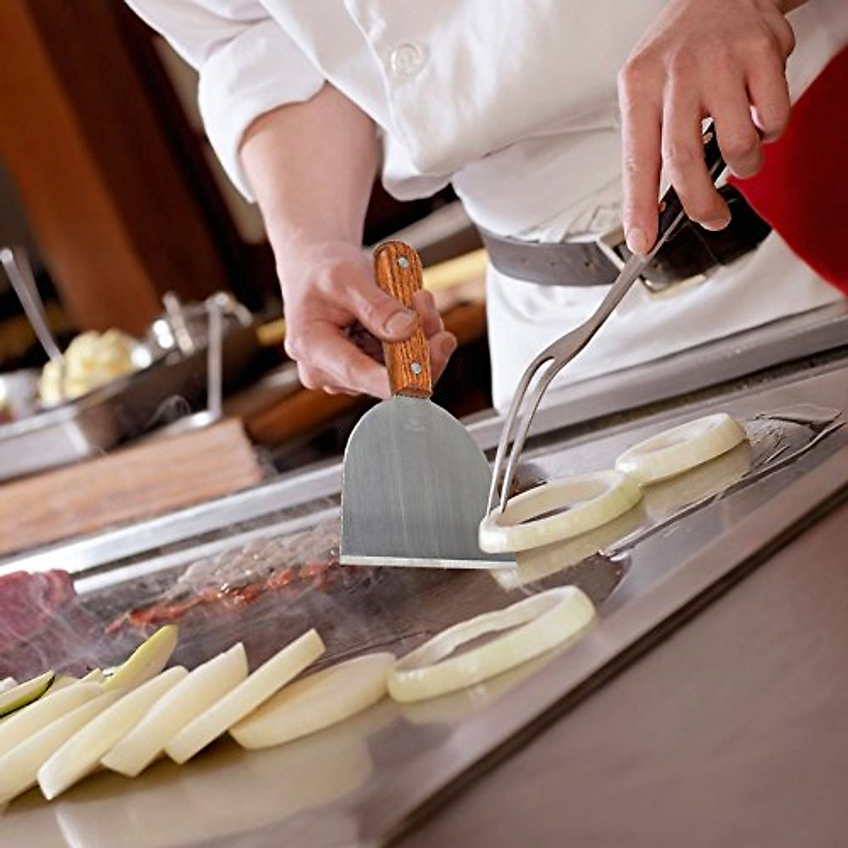 SHANGPEIXUAN Grill Scrapers, Heavy Duty Casting Aluminum Commercial Griddle Scraper with 5 Blades and Small Slant Edge Grill Scraper